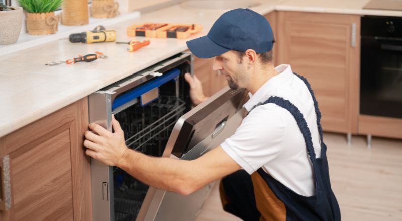 Codes erreurs E22, E23, E24, E25 lave vaisselle : que faire ?| MesDépanneurs.fr